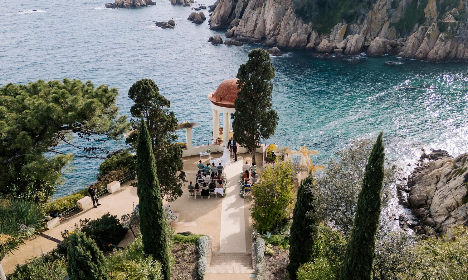 Barcelona Destination Wedding at Marimurtra Botanical Garden